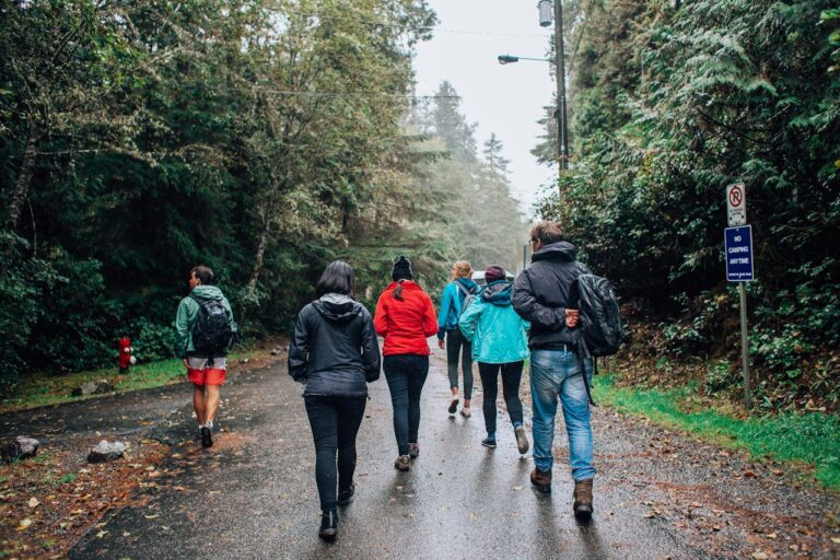 10 Fun Fitness Challenges to Try with Friends or Family