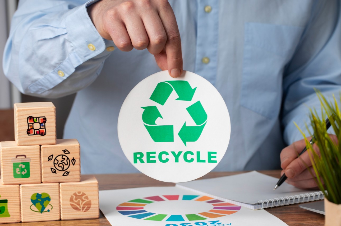 14 Eco-Friendly Lifestyle Changes to Help Save the Planet