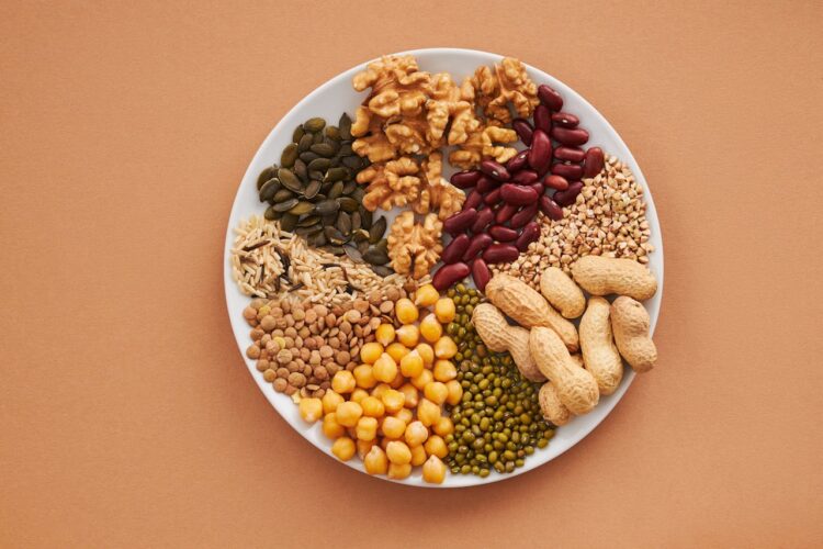 The 9 Healthiest Nuts Ranked from Least to Most Nutritious—Number One ...